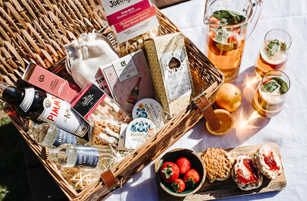 Afternoon Tea Hampers | Afternoon Tea Hamper Delivery – Hampers.com