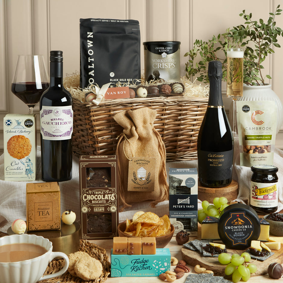 Luxury Hampers and Gourmet Gift Baskets | hampers.com – Hampers.com