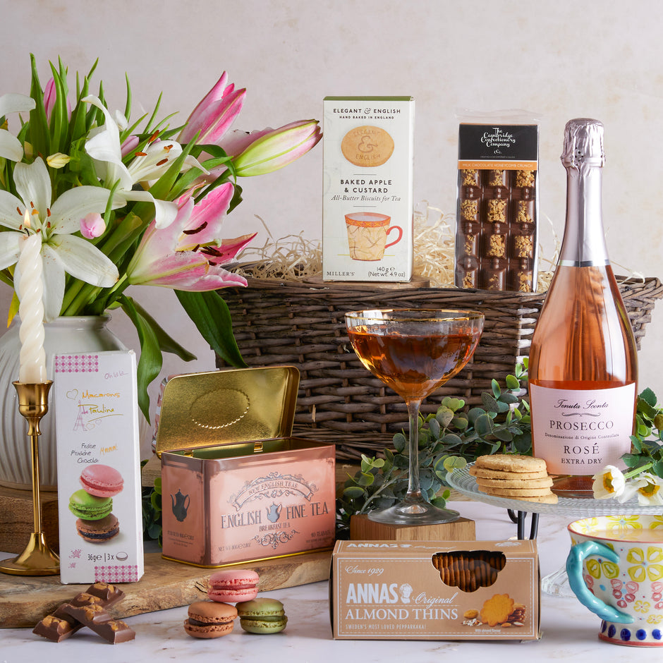Luxury Food & Drink Gift Hampers since 1979 | hampers.com UK – Hampers.com