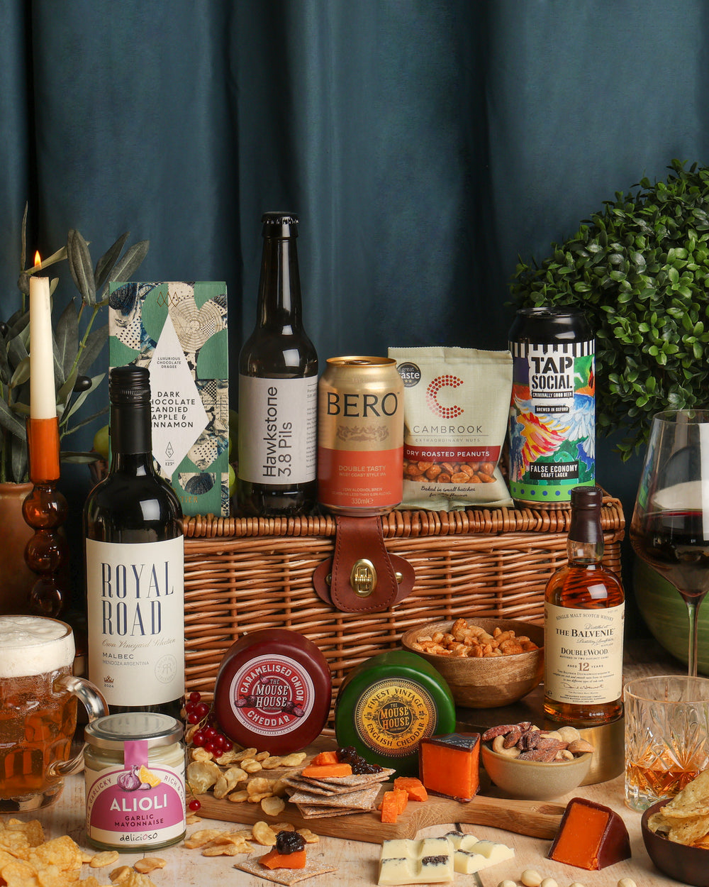 Luxury Food & Drink Gift Hampers since 1979 | hampers.com UK – Hampers.com
