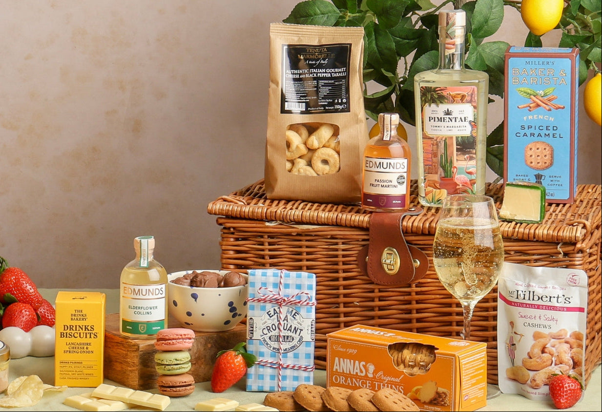 Luxury Food & Drink Gift Hampers since 1979 | hampers.com UK – Hampers.com